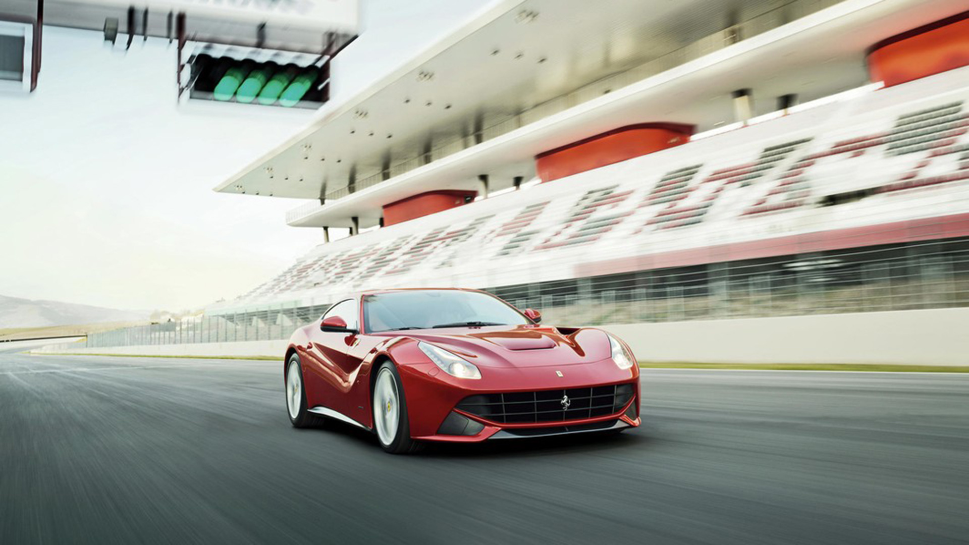 PERFORMANCE AND DESIGN: Ferrari History