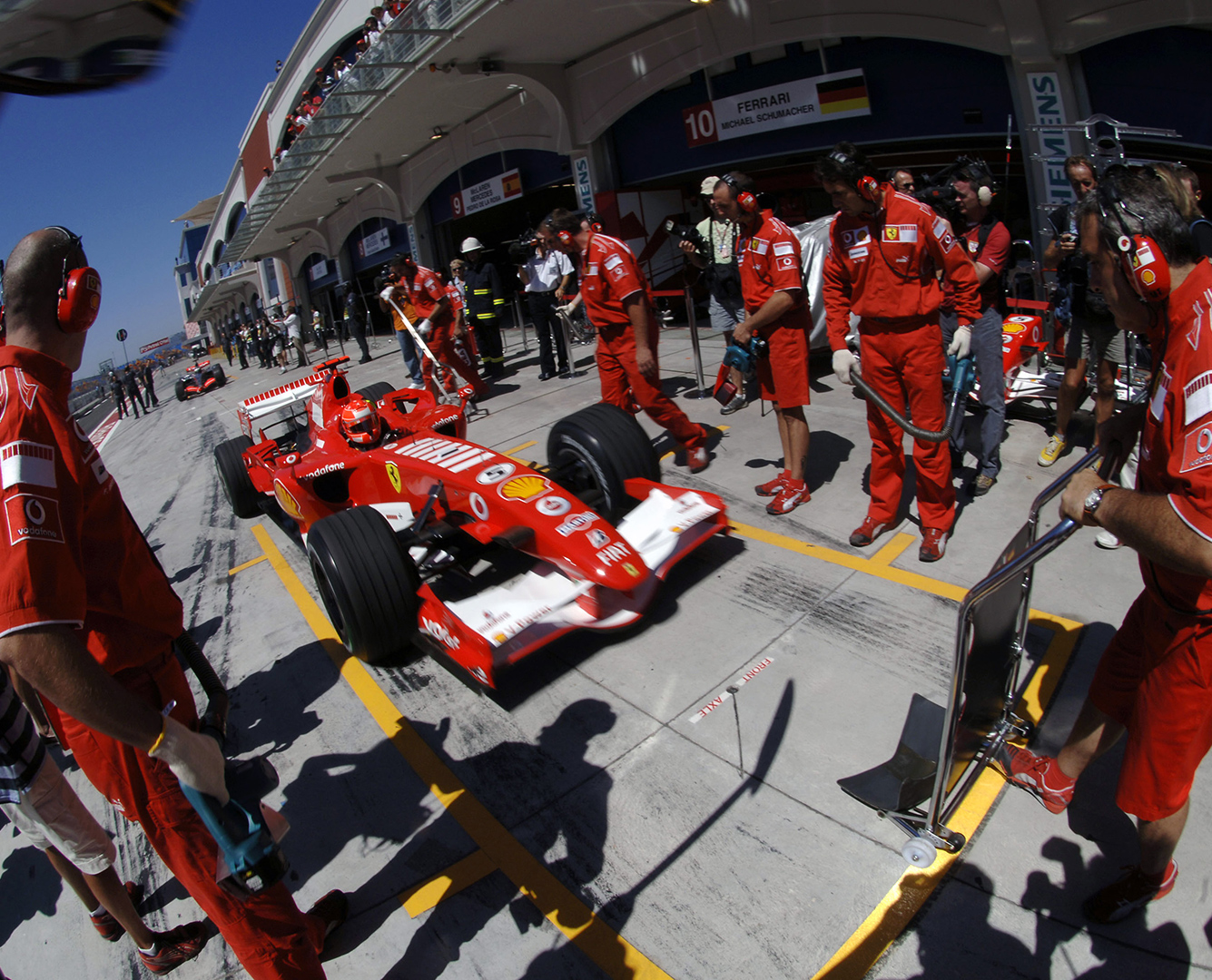 Ferrari 248 F1: 2006 F1 single-seater - Ferrari.com