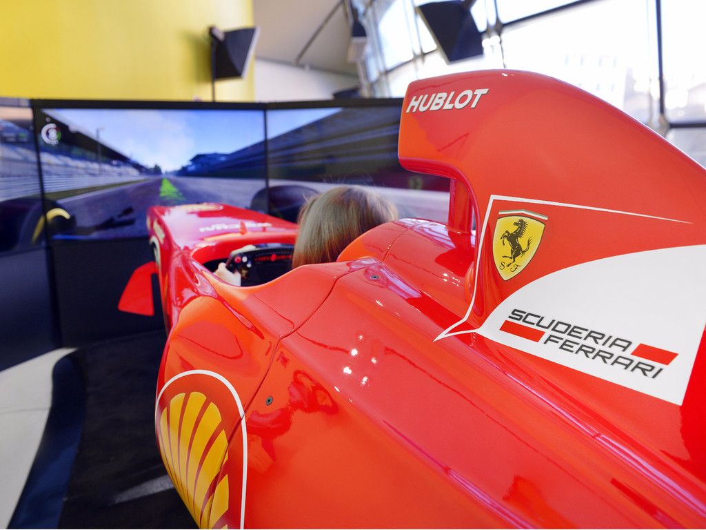 F1 Driving Simulators Ferrari Museums - Ferrari.com