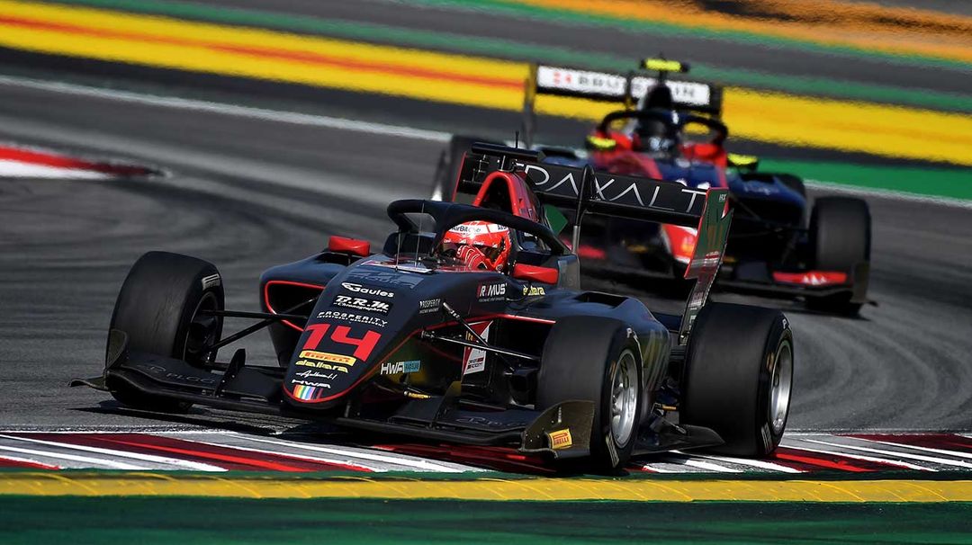 F3: best result of the season for Fittipaldi