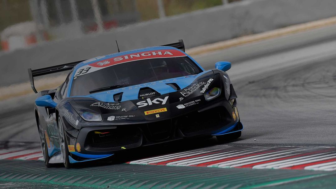 Ferrari Challenge Driver Emanuele Maria Tabacchi - Ferrari.com