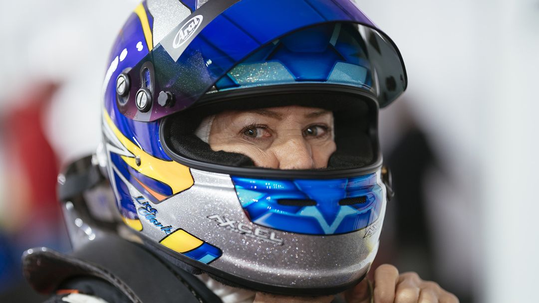 Lisa Clark, Ferrari Challenge Driver - Ferrari.com