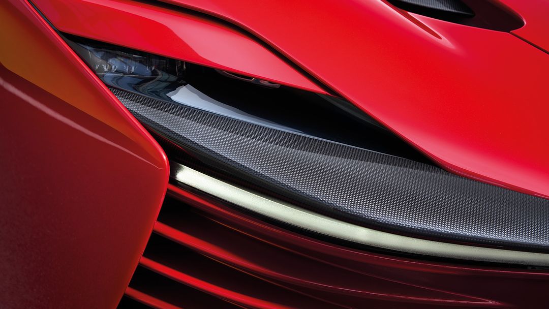 GRANDES INNOVACIONES DE FERRARI: Iluminando el camino